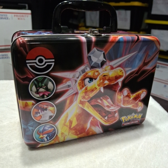 Pokemon | Accessories | Official Pokmon Charizard Collectors Chest Kids ...